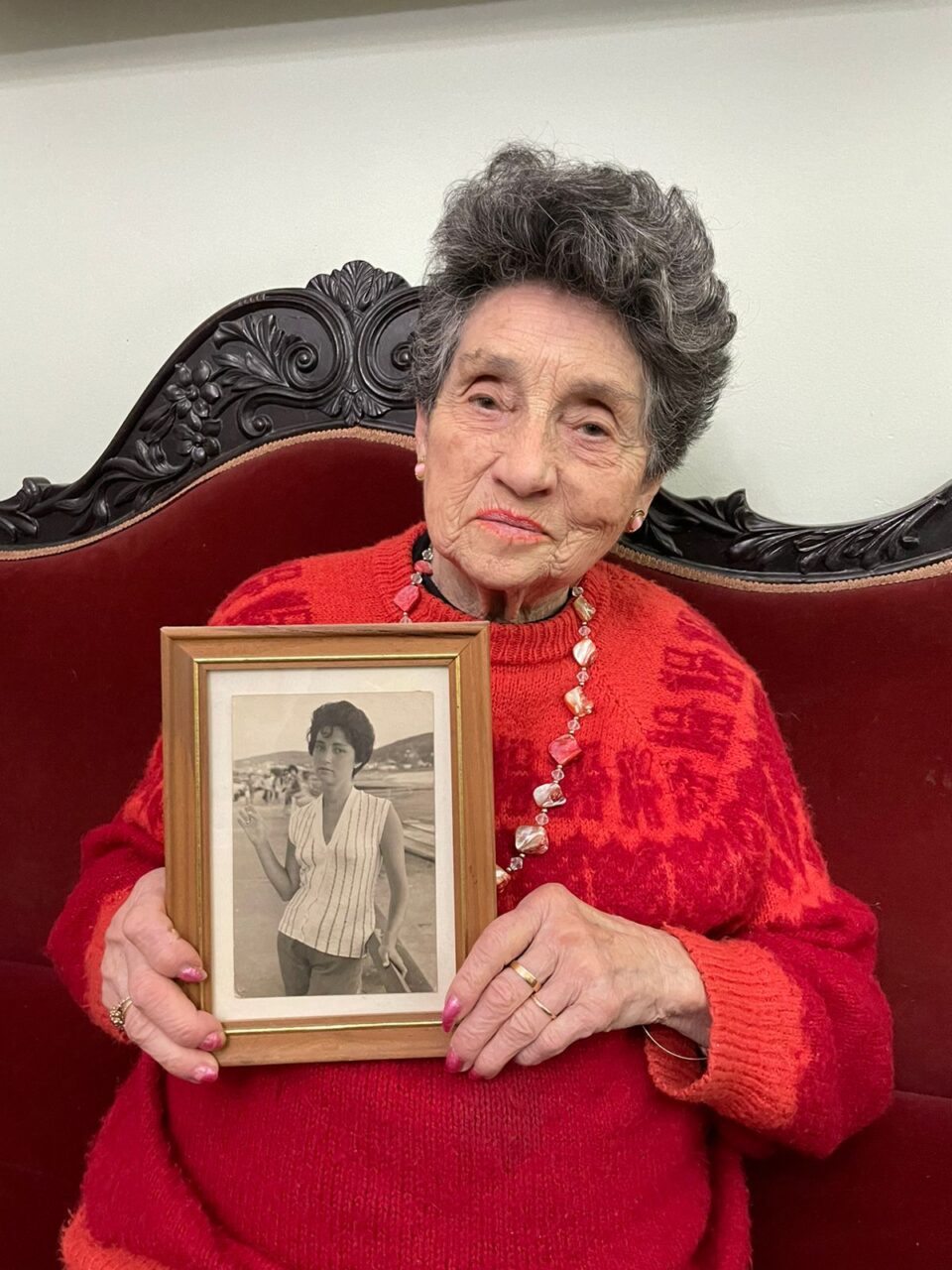 Adoptada a los 19 años: la increíble historia de Martita - Bacap Noticias