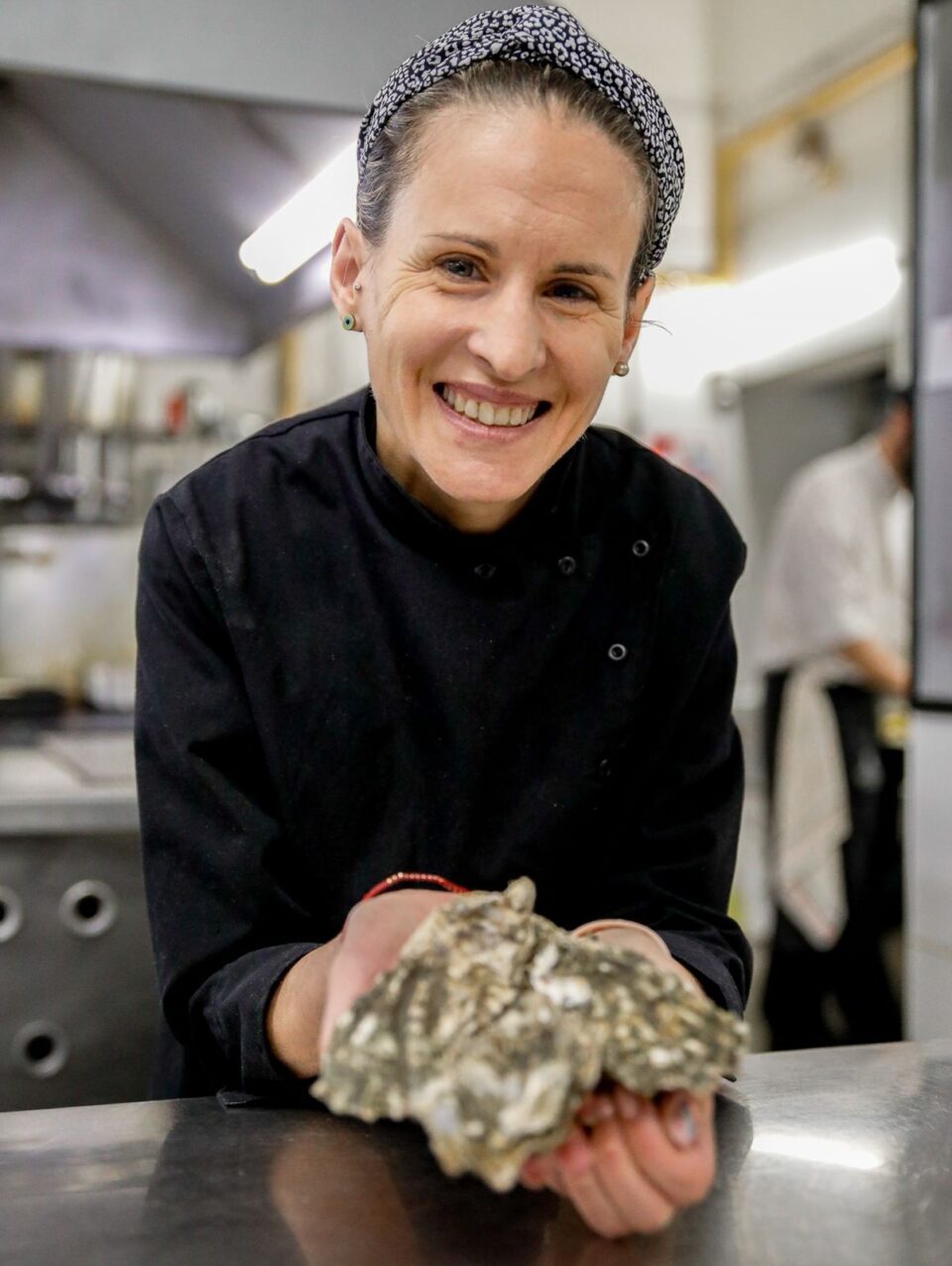 Natalia Crotta y su interpretación de la cocina de mar en Sarasanegro ...