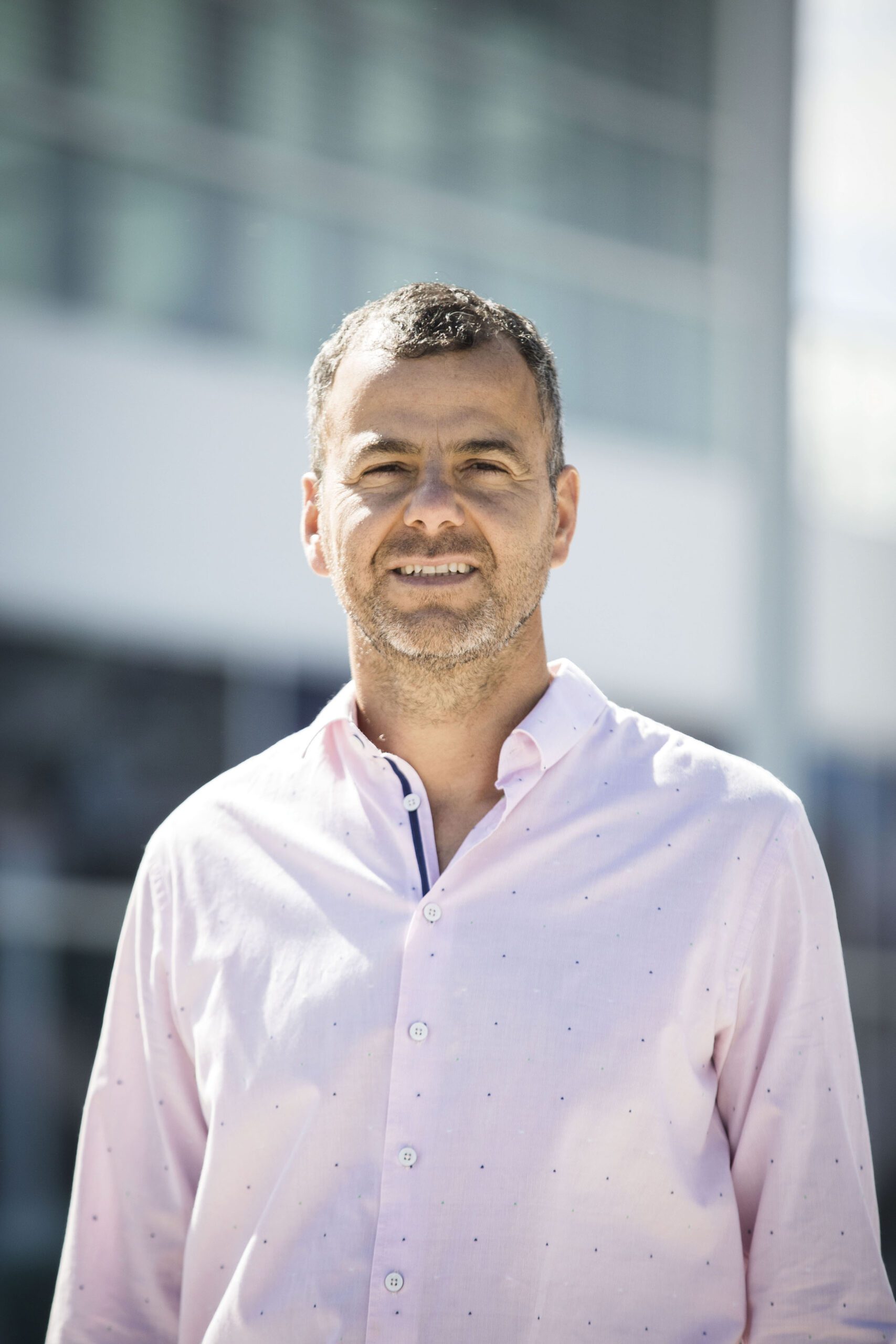 El Dr. Facundo Pereyra presenta su nuevo libro:“Agotados” - Bacap Noticias